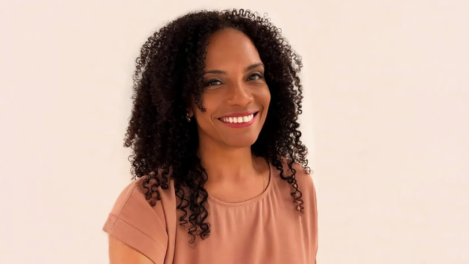 Flávia Oliveira – POWERLIST100 BANTUMEN